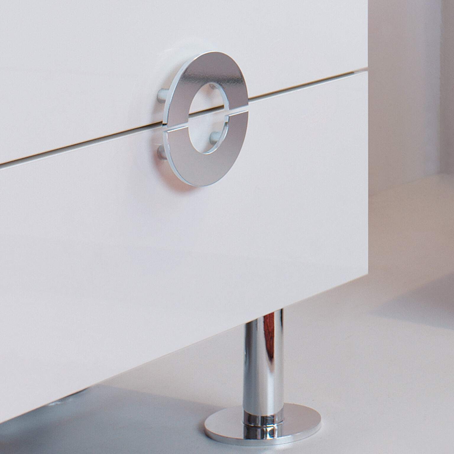 Half Ringo 8153-100 - SMD - we open doors